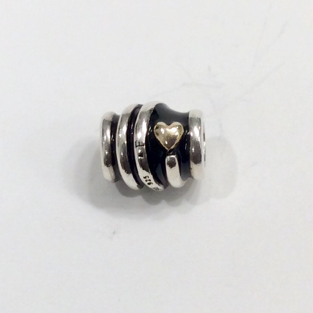 Chamilia Helping Hands & Open Hearts Charm - Gem